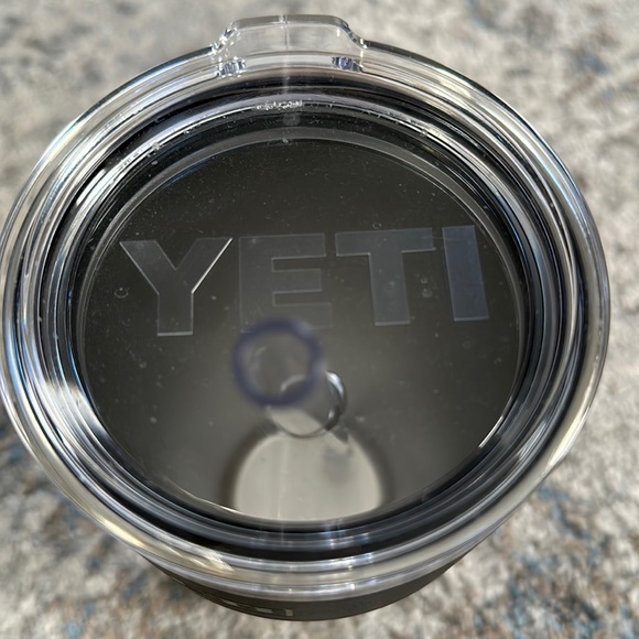 Dining | Yeti Rambler Stackable 26oz W Straw Lid Stickers Can Be ...